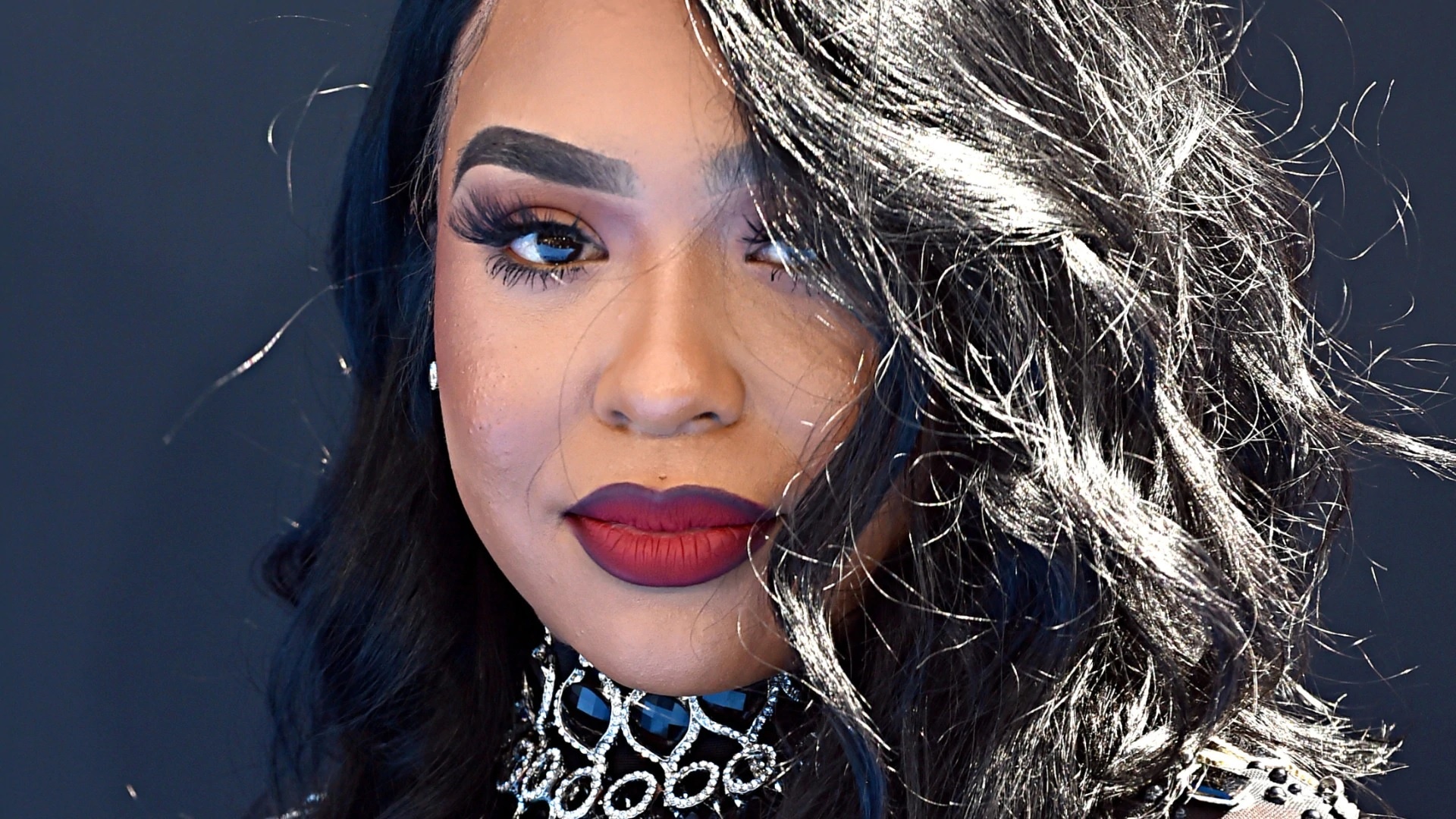 Allegations Of Using Plagiarized Content In Her Book Responded By B ...